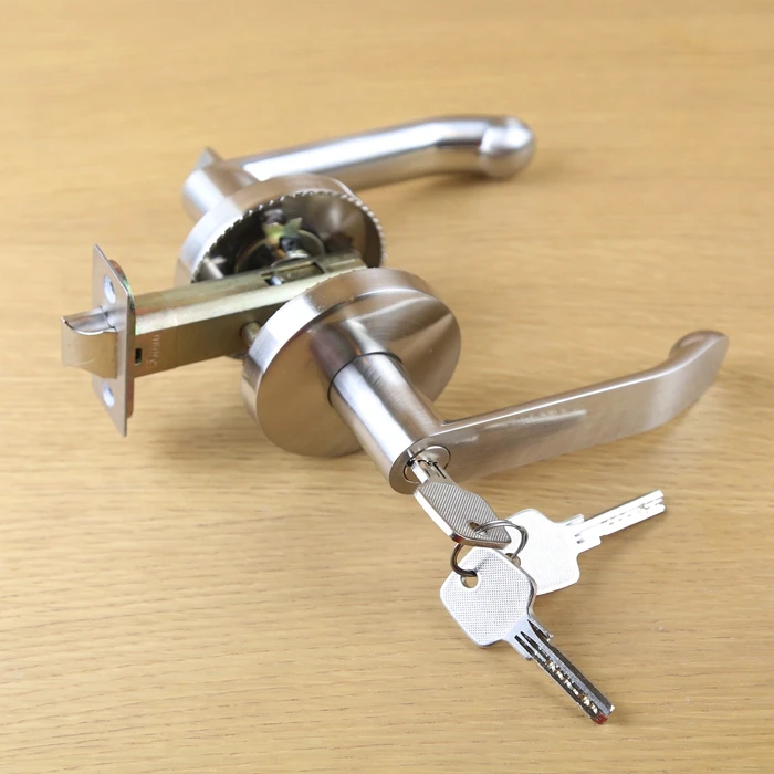 Ke resistant spherical handle toilet door hidden drawing background ...