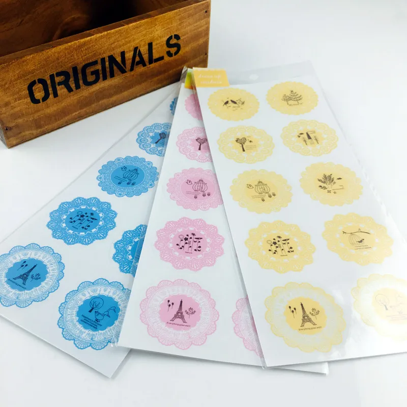 2pcs color in random Creative PVC stickers Cute little fresh ...