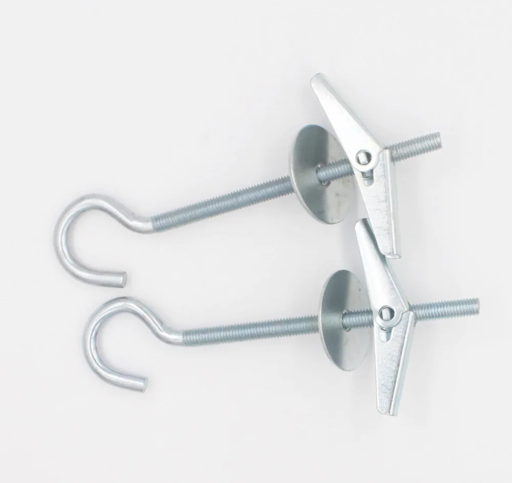 Molly Bolt With Hook