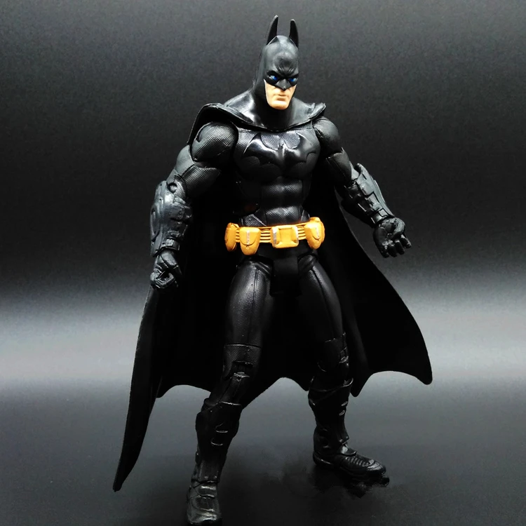 SAINTGI Superman V Batman Justice League Black Movable The Dark Knight ...