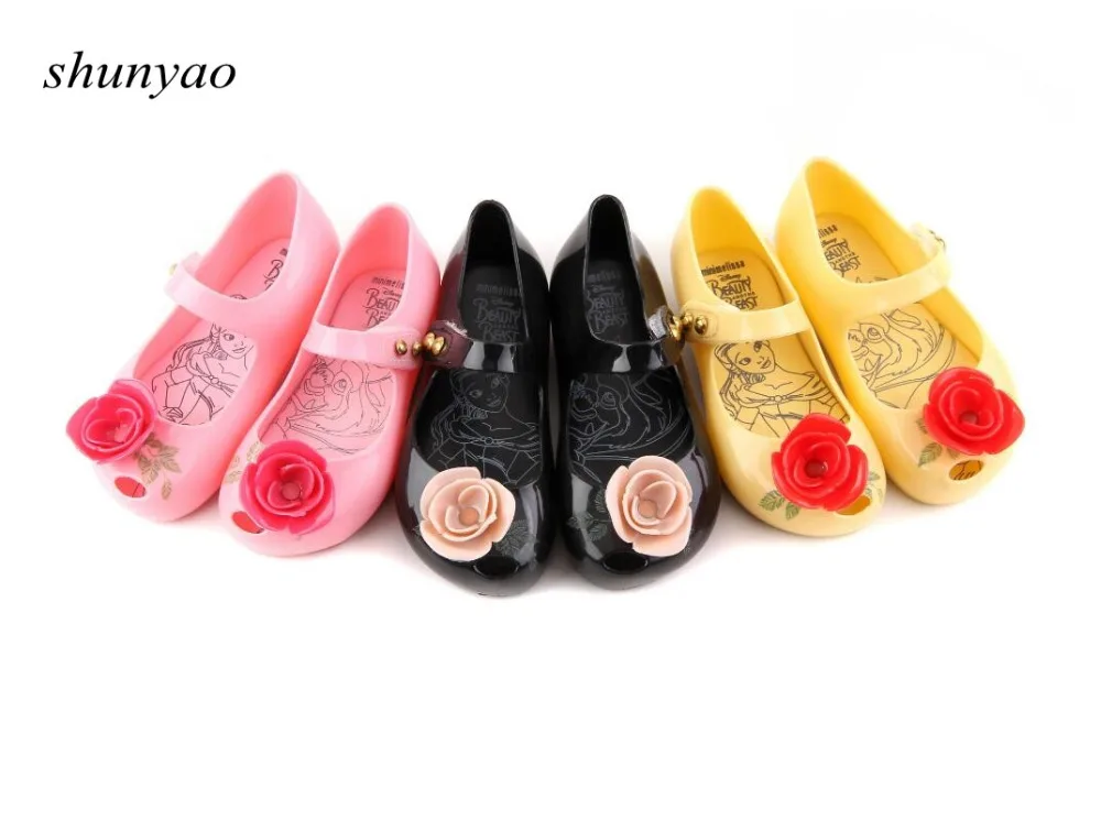 2018 Summer Jelly Girl Sandals Rain Shoes PVC Beauty And Beast Rose ...