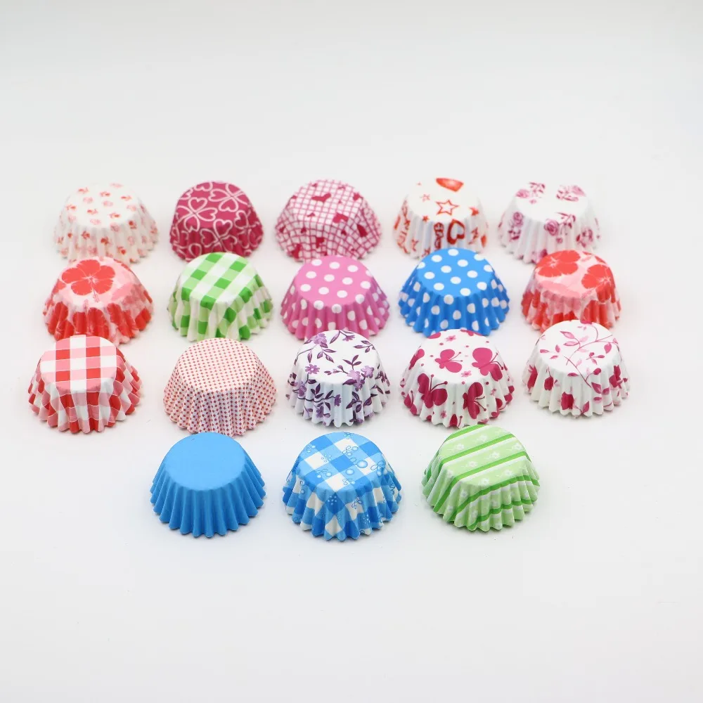 100 Pcs Lovely Greaseproof Cupcake Paper Cake Cup Baking Holder Cases ...