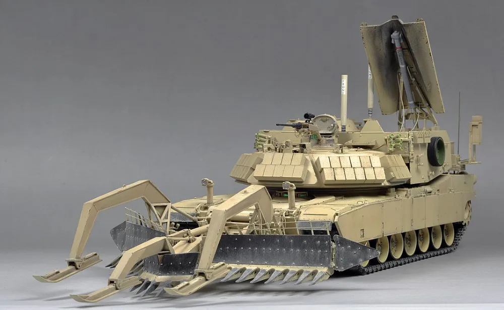 1/35 Scale Unpainted Resin Cast Kit M1A1 ABV demining tank renovation ...