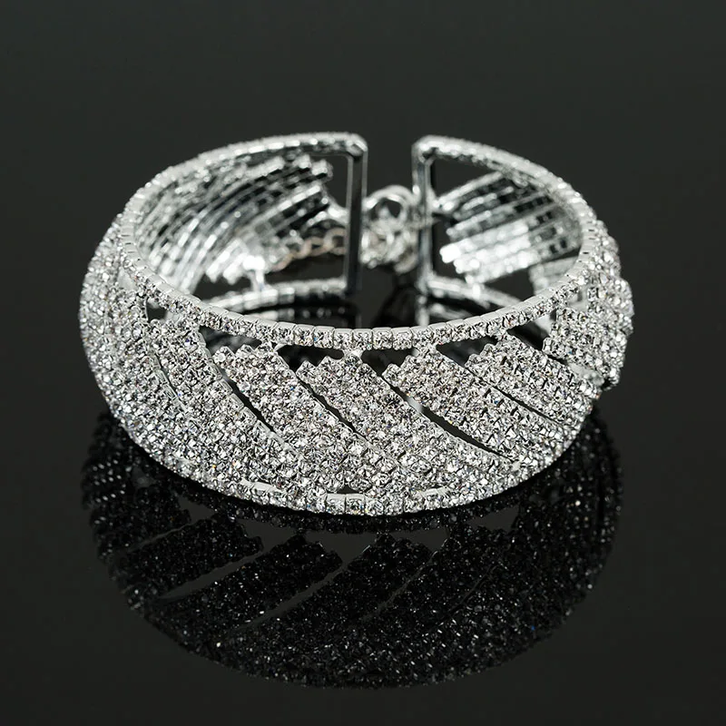 Elegant Silver Rhinestone Bracelet - Queerks™