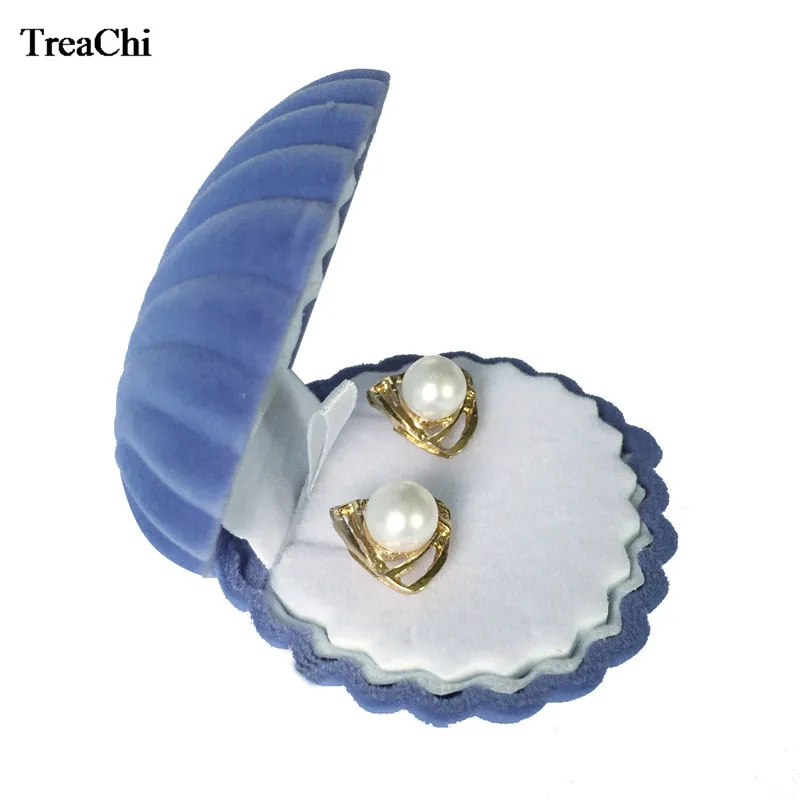 Clam Shell Jewelry Box with Velvet Cover - Life Changing Products