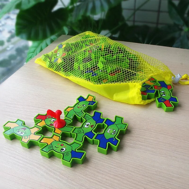 Fly-AC-Color-Cognition-concentration-Strategy-Game-Solitaire-Dominoes-3 ...