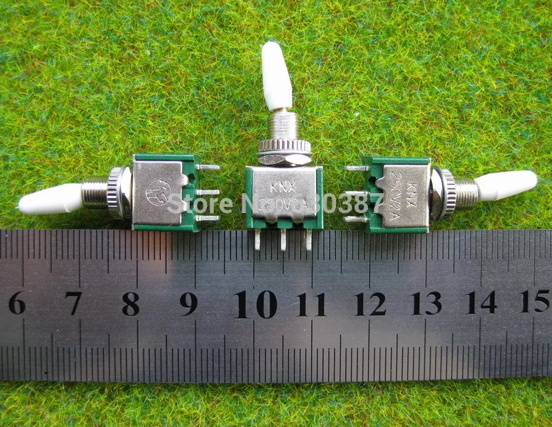 Smalland switch - idomine