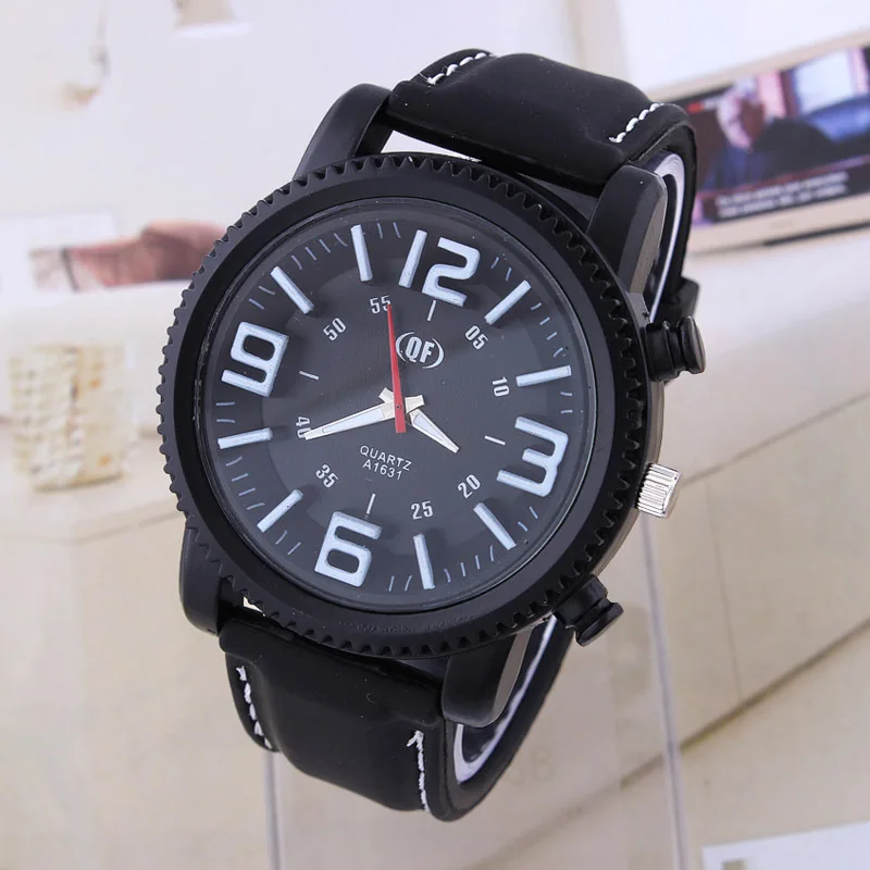 QF Men's Sports Watches Steel Case Hardlex Large Dial Quartz Army ...