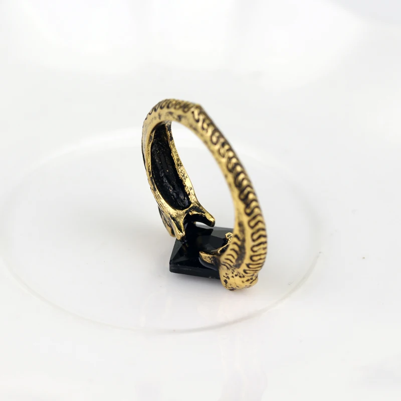 Lord Voldemort's Horcrux Ring The Resurrection Stone Marvolo Gaunt ...