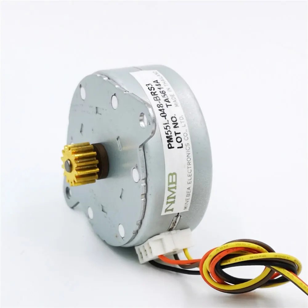 Japanese 2 phase 4 wire permanent magnet stepping motor PM55L diameter ...