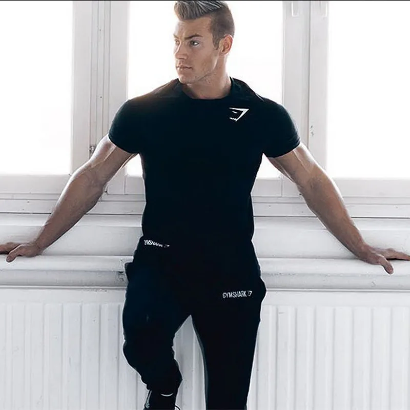 Venta > gymshark ropa para hombre > en stock