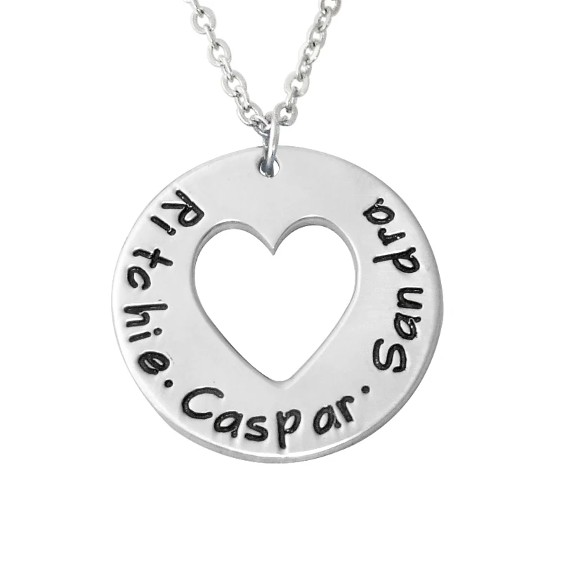 Personalized Alloy DREAM BIG Pendant For Grads Custom Friends Names personalized-alloy-dream-big-pendant-for-grads-custom-friends-names