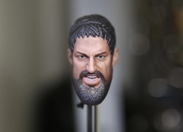 Gerard Butler Beard 300
