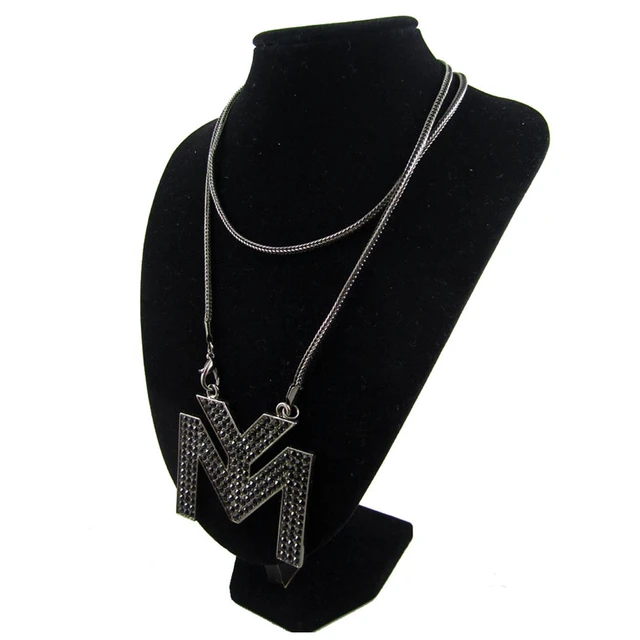 Young Money Chain