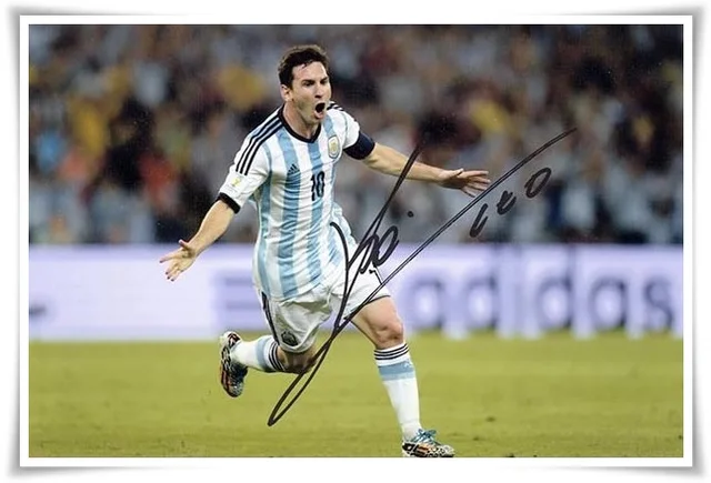 Aliexpress.com : Buy Lionel Messi autographed signed with pen photo 4*6 ...