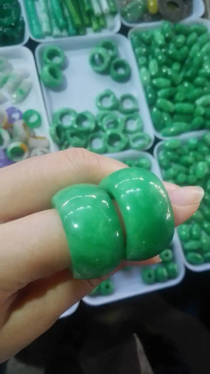 Jade Ganqing natural jade BanZhi Tielong born male and female version ...