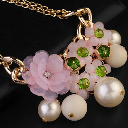 Necklace women Flower Necklaces Multiple Colour Statement Necklace ...