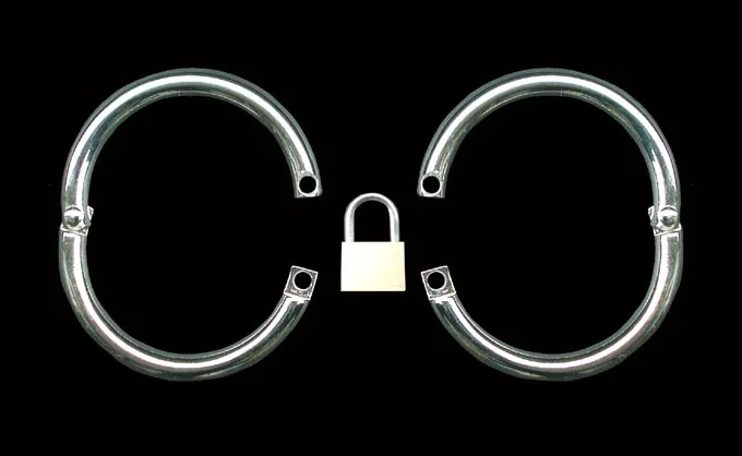 2018 Latest Female Stainless Steel Handcuffs Manacle Wrist Restraint