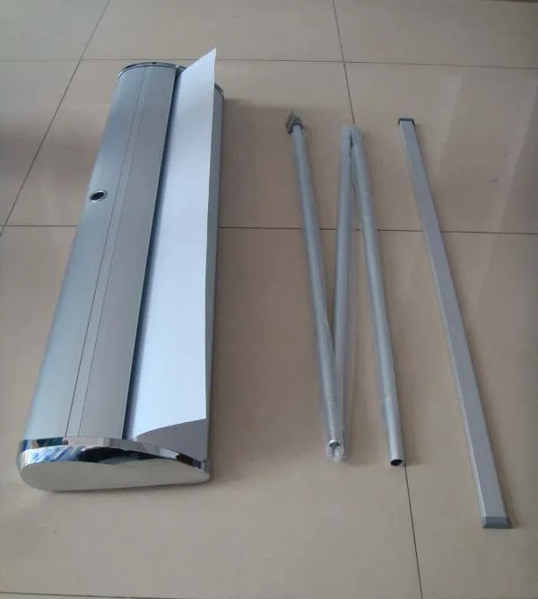 Wide base retractable roll up standee|roll up laptop computer|rolls ...