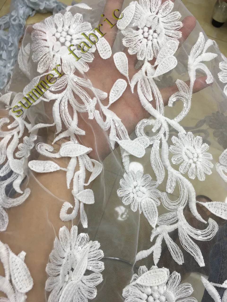 Frete grátis Por Atacado & varejo bordado tecido de renda Francesa ...