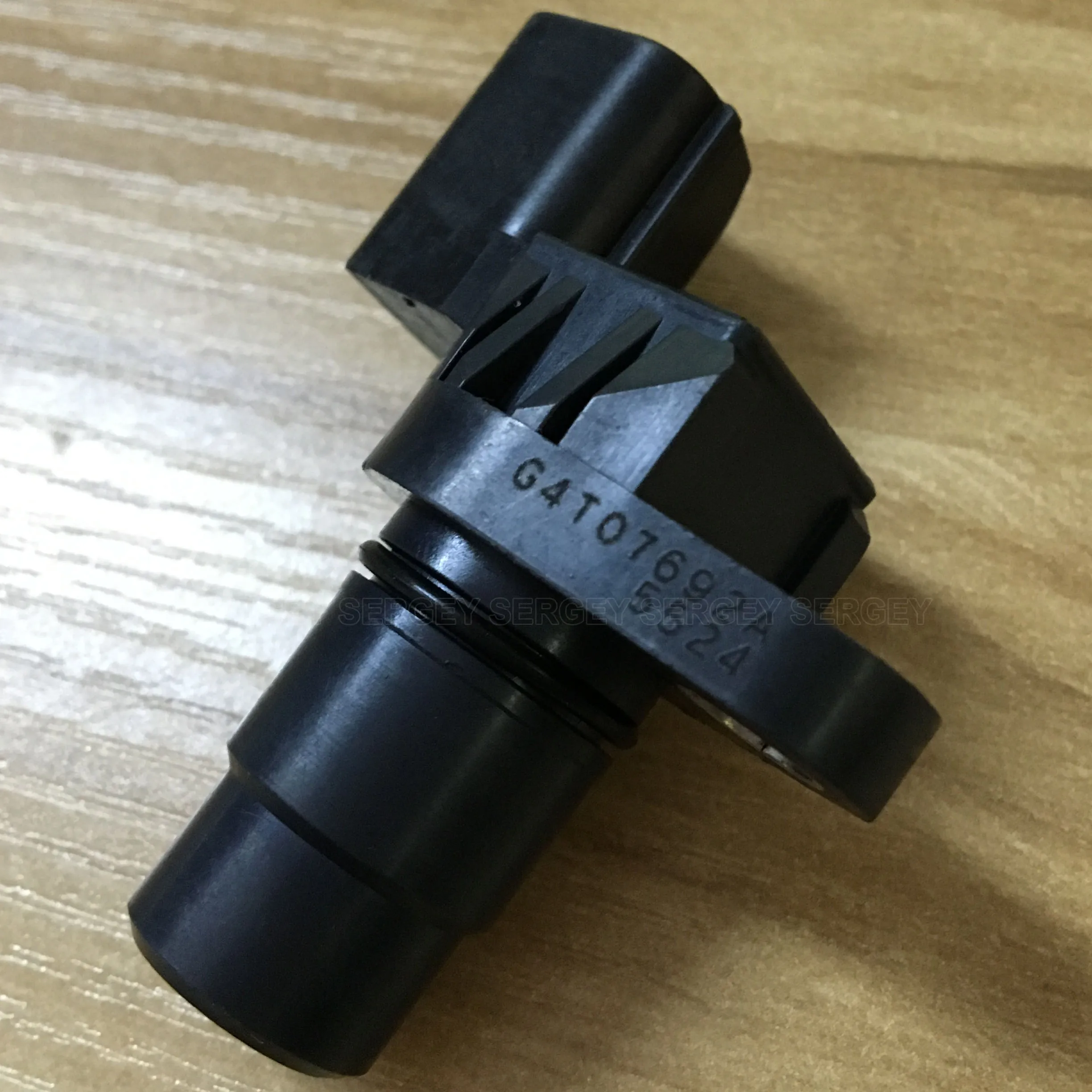 Original Quality Transmission Speed Sensor For Mitsubishi G4t07692a ...