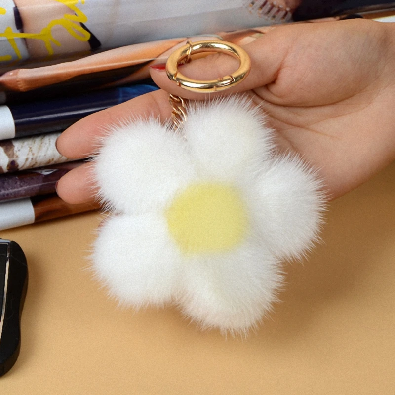 Luxury Fluffy Real Mink Fur Keychain Genuine Fur Cute Flower Key Chain ...