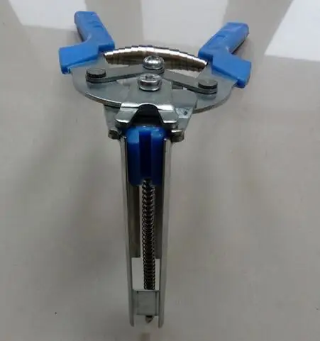 New Arrival Poultry cage clamp installation M nail fastening clamp ...