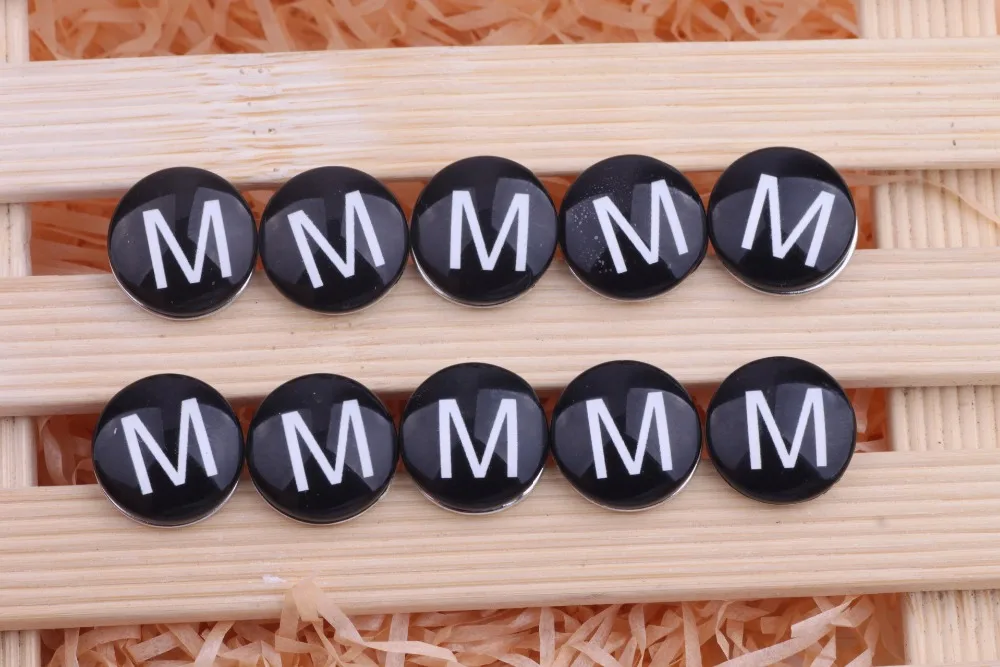 JACK88 Hot Sale 30 pcs/lot DIY 18mm Black Background Letter M Choker ...