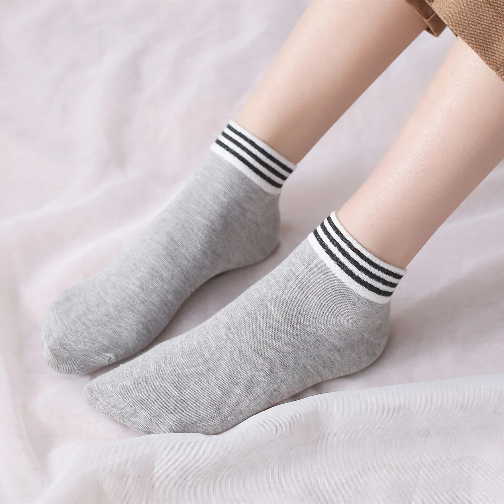 3 color calcetines niñas calcetines mujer moda Funny Low Cut calcetines ...