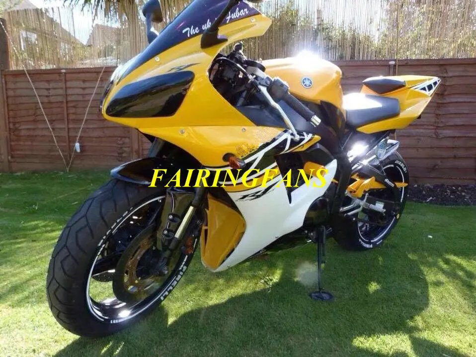 Yamaha R1 Yellow
