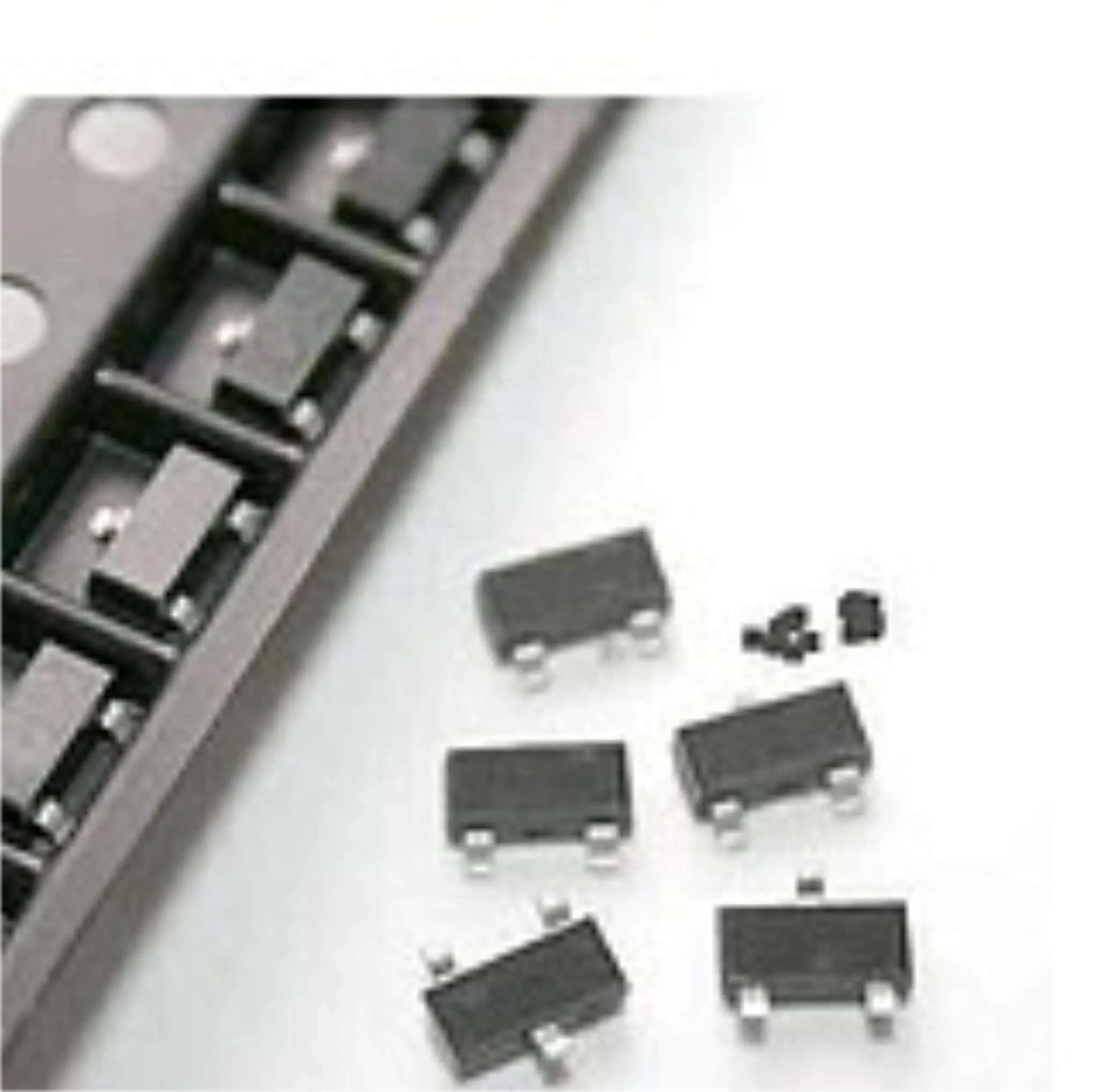 New SMD transistor BAV99 A7 SOT23 3 transistors with a single tripod ...