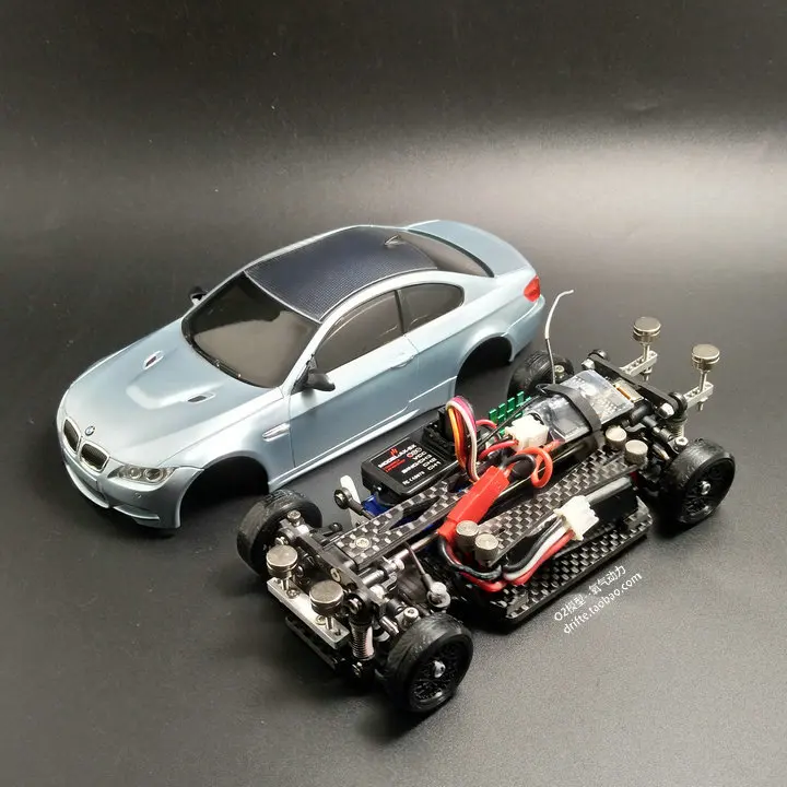 Сборный MINI-D1/28RC мини Дрифт гоночный четырехколесный задний привод ...