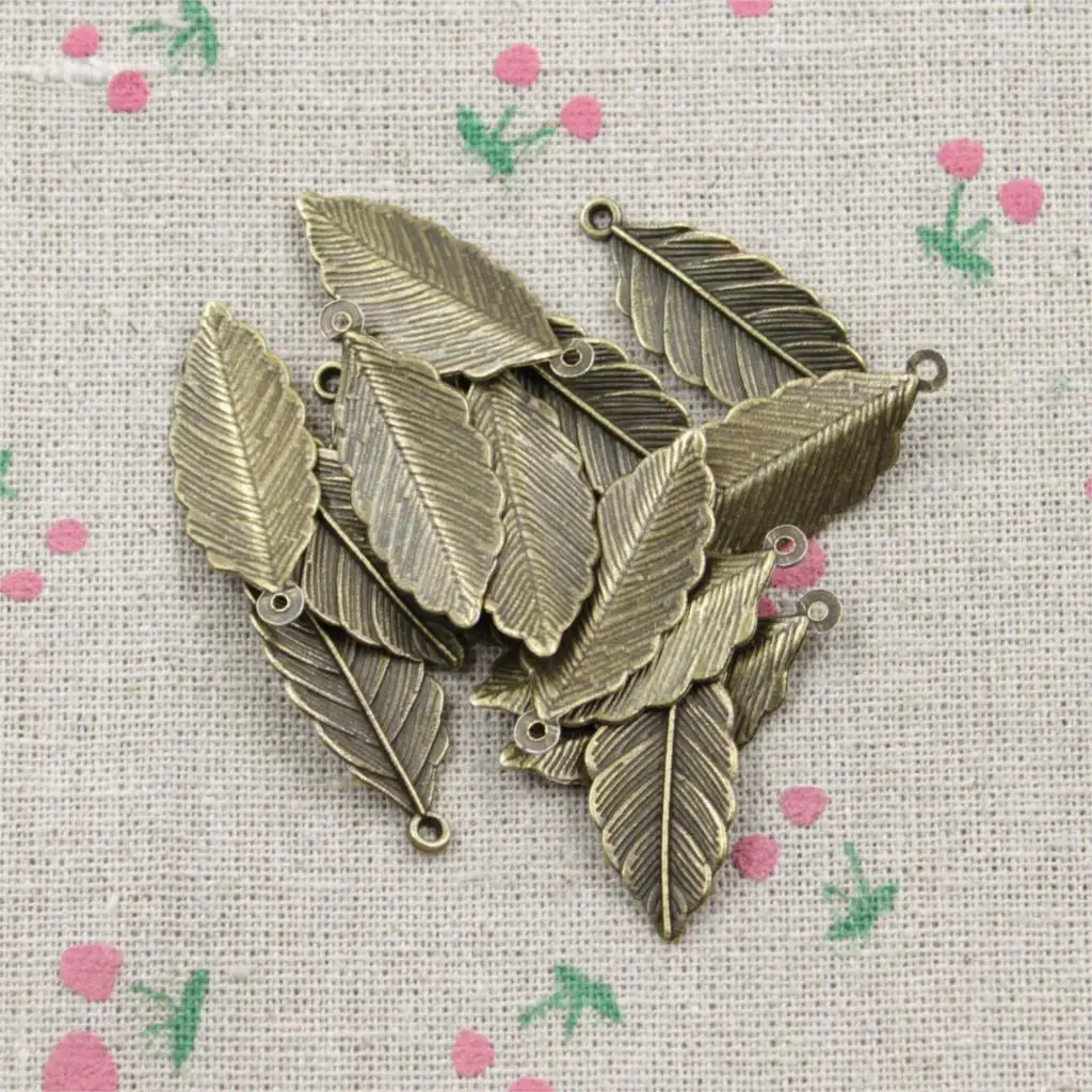 25pcs Tree Leaf Charms Antique Bronze Plated Zinc Alloy Charms Pendants ...