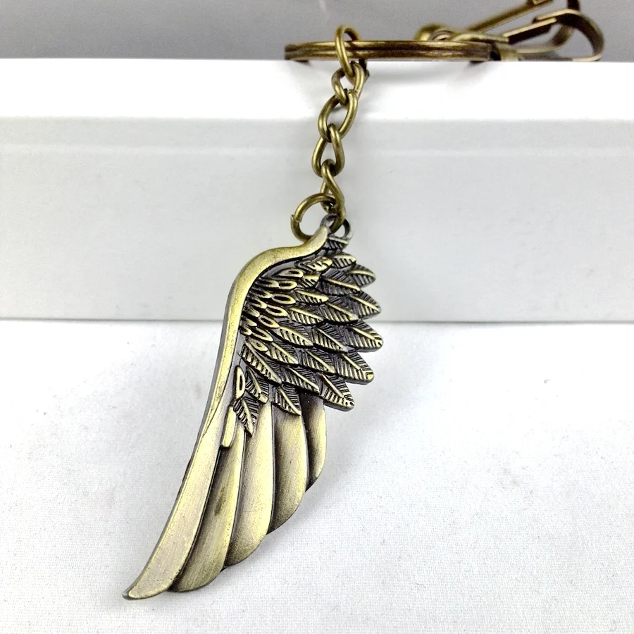 Vintage cool punk Metal Angel Wing keychain retro unique alloy Feather ...