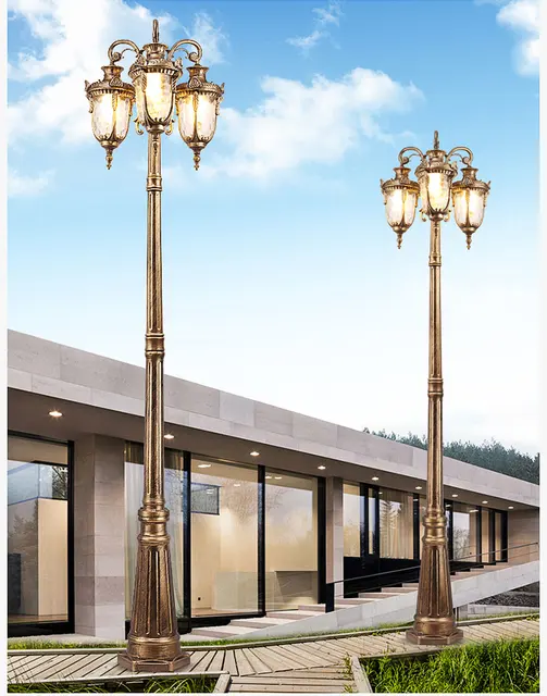 Modern Street Lamp Post
