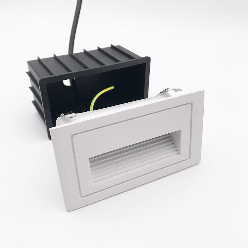 2W Outdoor Led Step Light IP65 Aluminum Embedded Staircase Corner Lamp ...