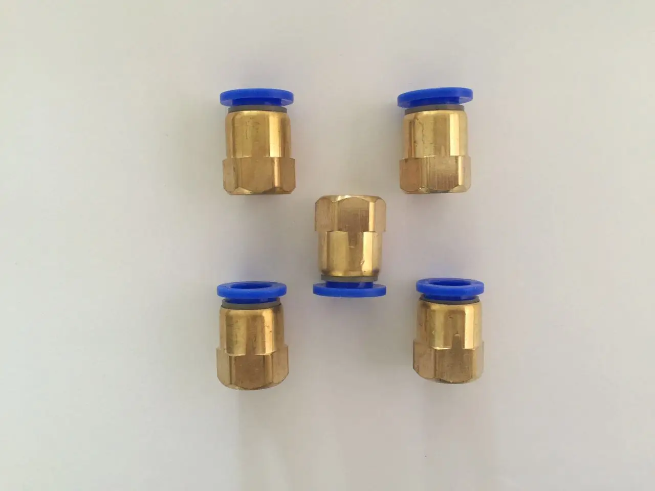 Free Shipping 5 Pcs PCF12 01 12mm to 1/8" Pneumatic Connectors Female ...