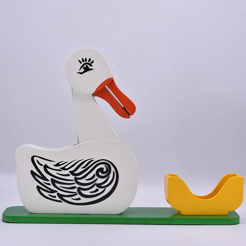 Educated-Duck-Magic-Tricks-Select-Signed-Card-Magie-Magician-Close-Up ...