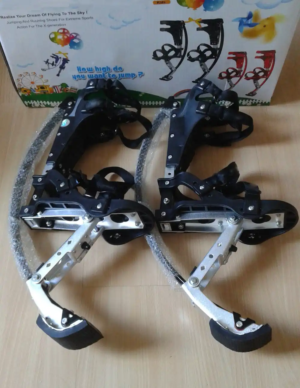 Skyrunner For People Weight Is 66~110 lbs/30~50kg blue Jumping Stilts ...