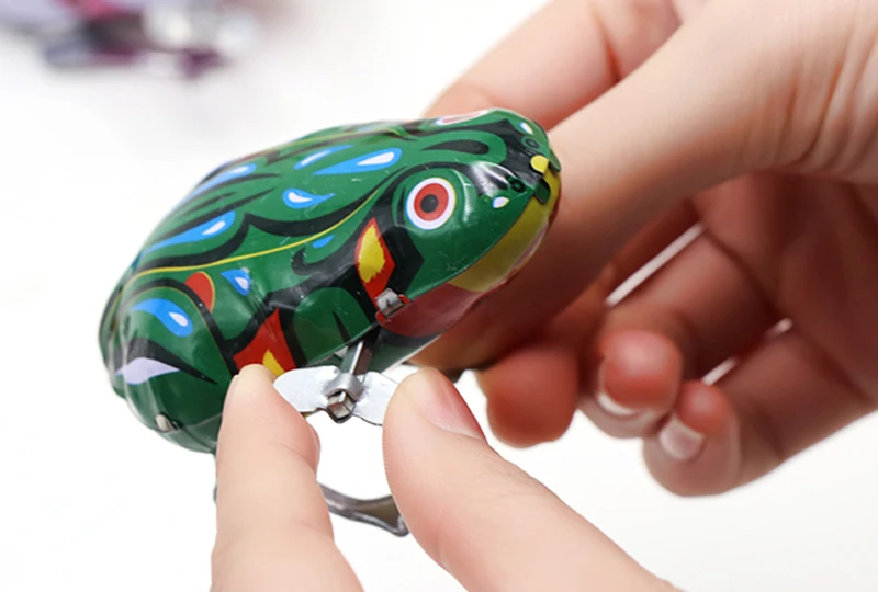 Kids Classic Tin Wind Up Clockwork Toys Jumping Frog Mouse Rabbit ...