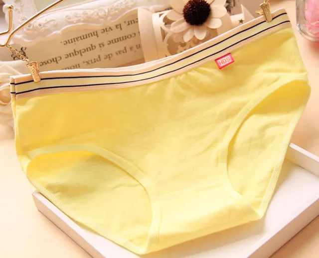 2017 New fashion candy color girl's underwear Cotton triangular ...