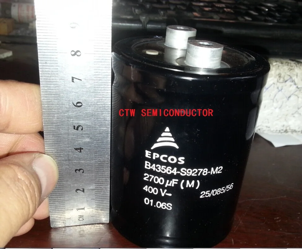 B43564-S9278-M2-B43564-S9278-M1-2700uf-400V-Electrolytic-capacitor.jpg