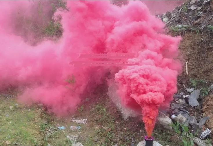 Outdoor Smoke flares to survive for Photography fire drill smoking ...