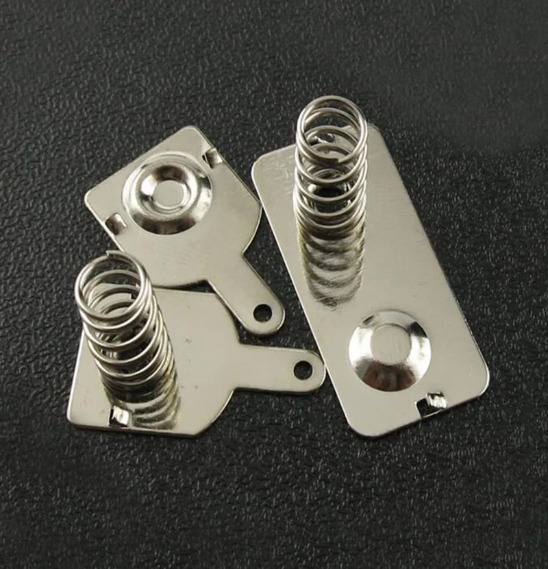 Battery-box-spring-positive-and-negative-AA-battery-welding-points ...