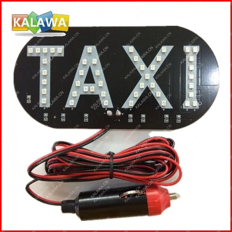 Um conjunto de Led Taxi Board Led 3528SMD 45LED DC12V com carregador ...