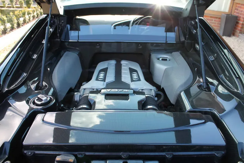 Audi R8 Engine Bay
