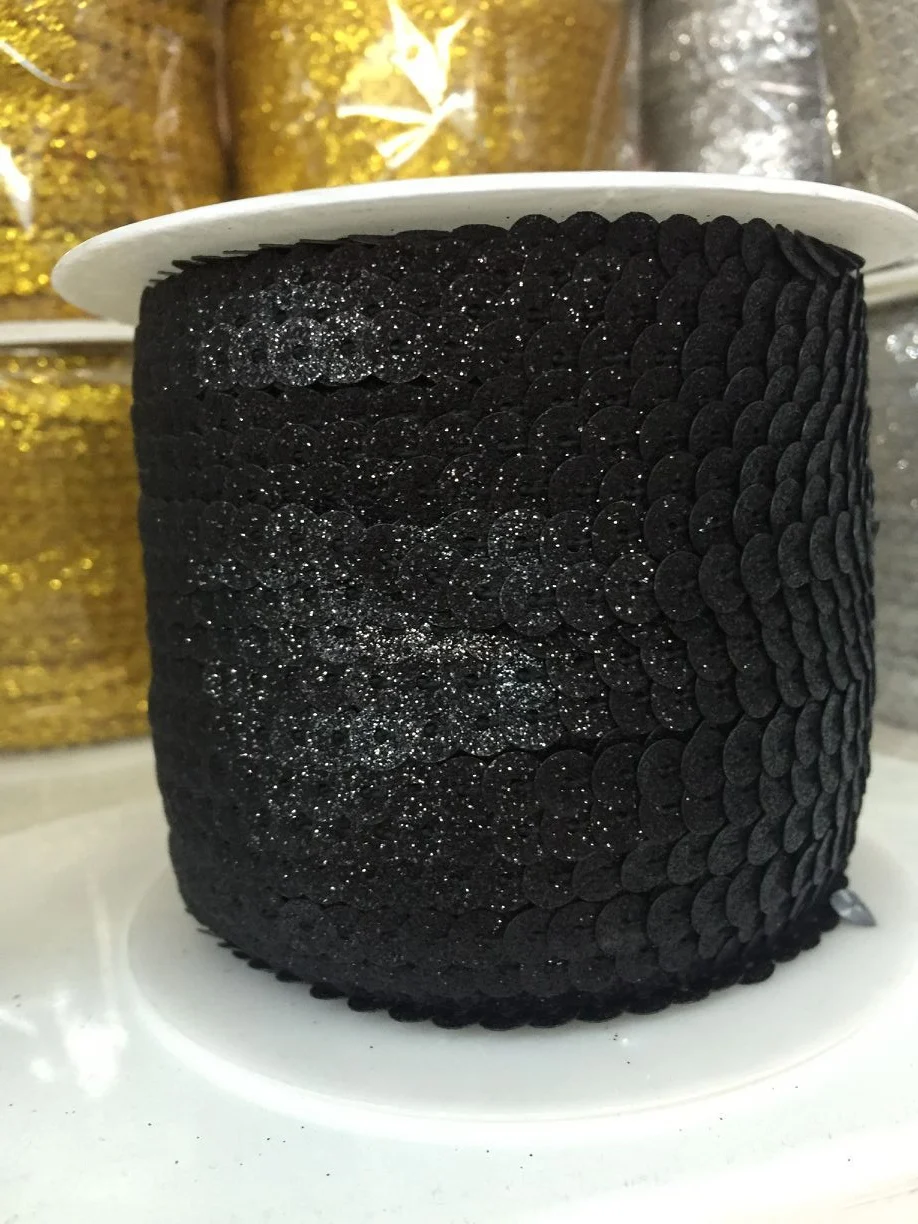 2017 New Design 100 Yards 6mm Black Glitter Powder Coating Sequins Roll ...