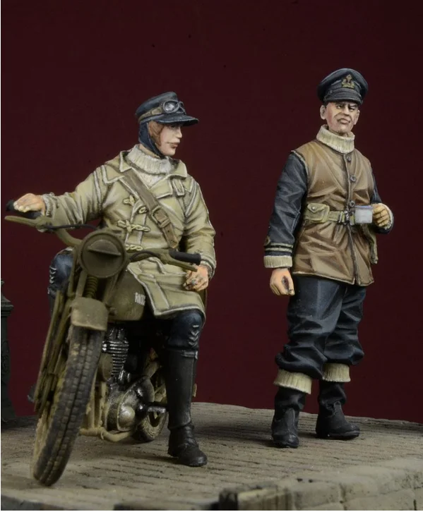 1/35 Resin Figures Model Kits Scene Royal Navy Set 2 figure Unassambled ...