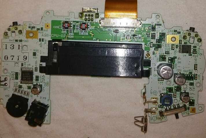Need help with this Gameboy Advance. I've never gotten it to boot up ...