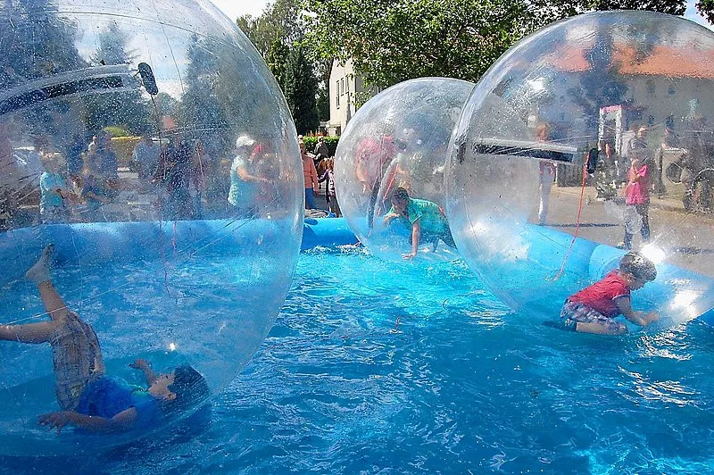 Inflatable Water Ball Price/ Water Walking Ball/ human hamster ball ...